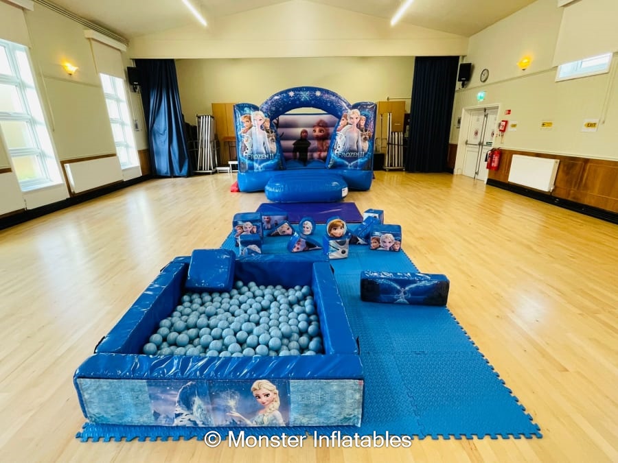 Bouncy Castle Hire | Chelmsford Brentwood Colchester Essex