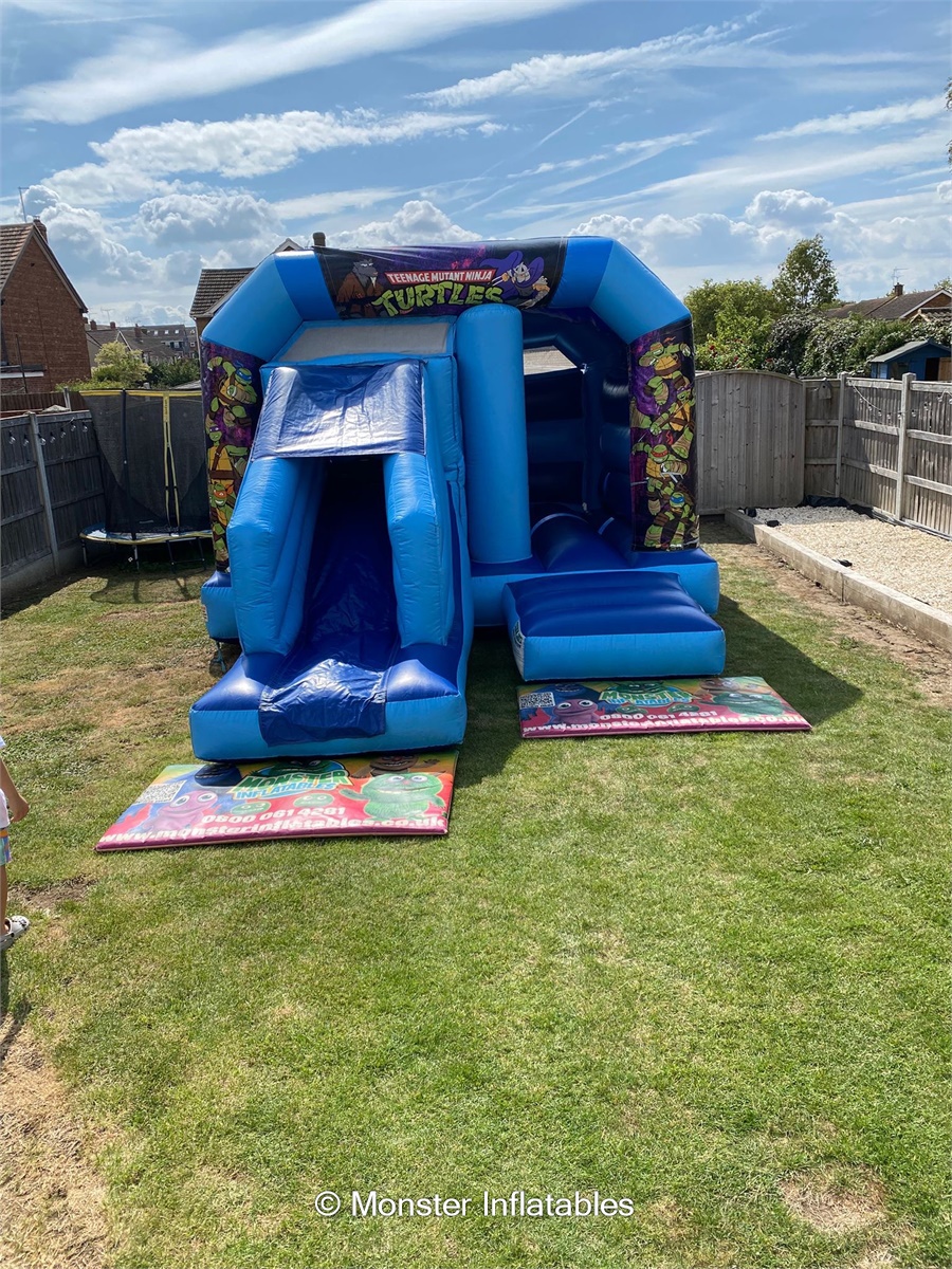 Minecraft Bounce & Front Slide Bouncy Castle (Blue 18x12) - Bouncy ...