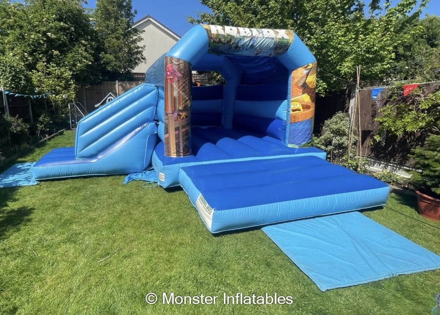 Roblox Bounce & Side Slide Bouncy Castle (Blue 18x15) - Bouncy Castle ...